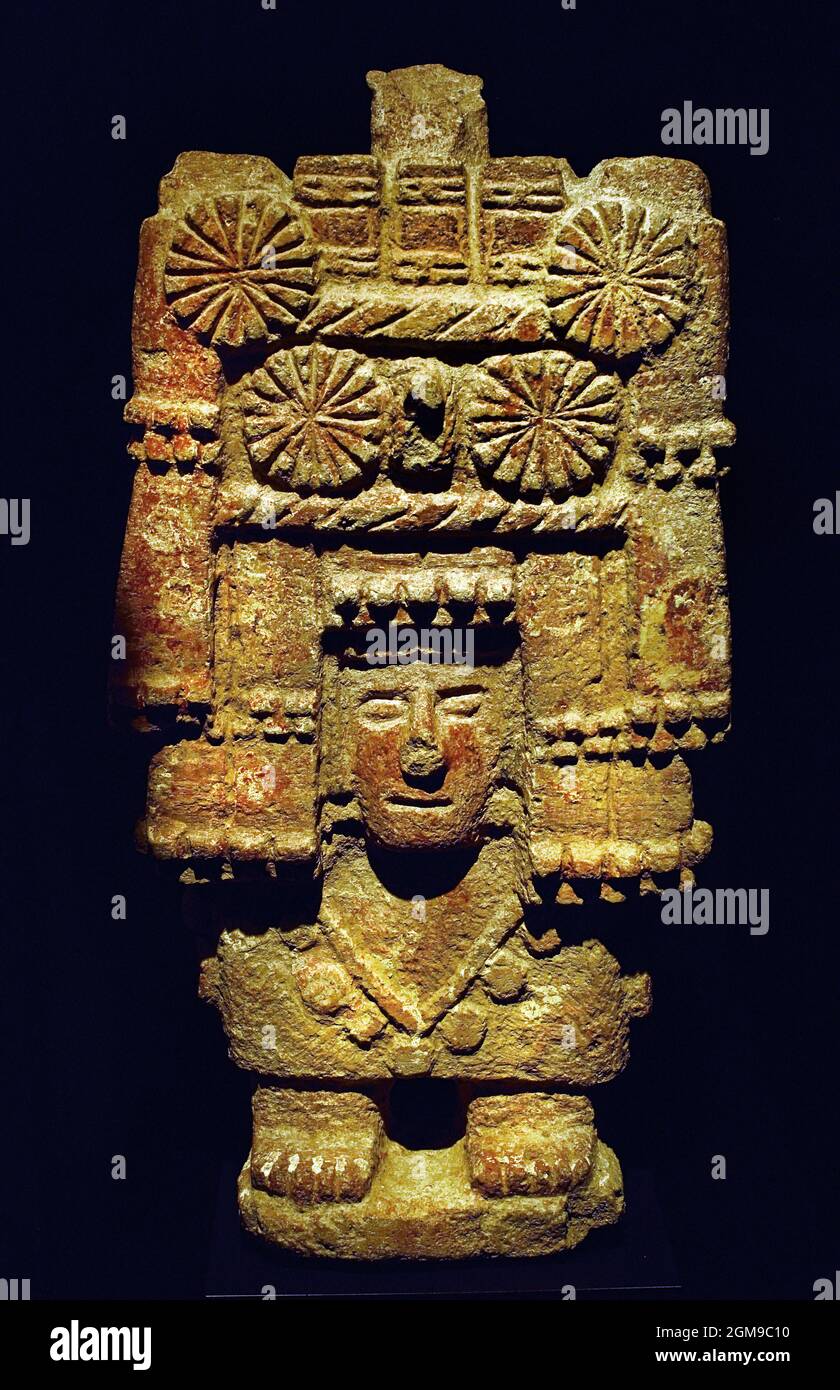 Aztec goddess hi-res stock photography and images - Alamy