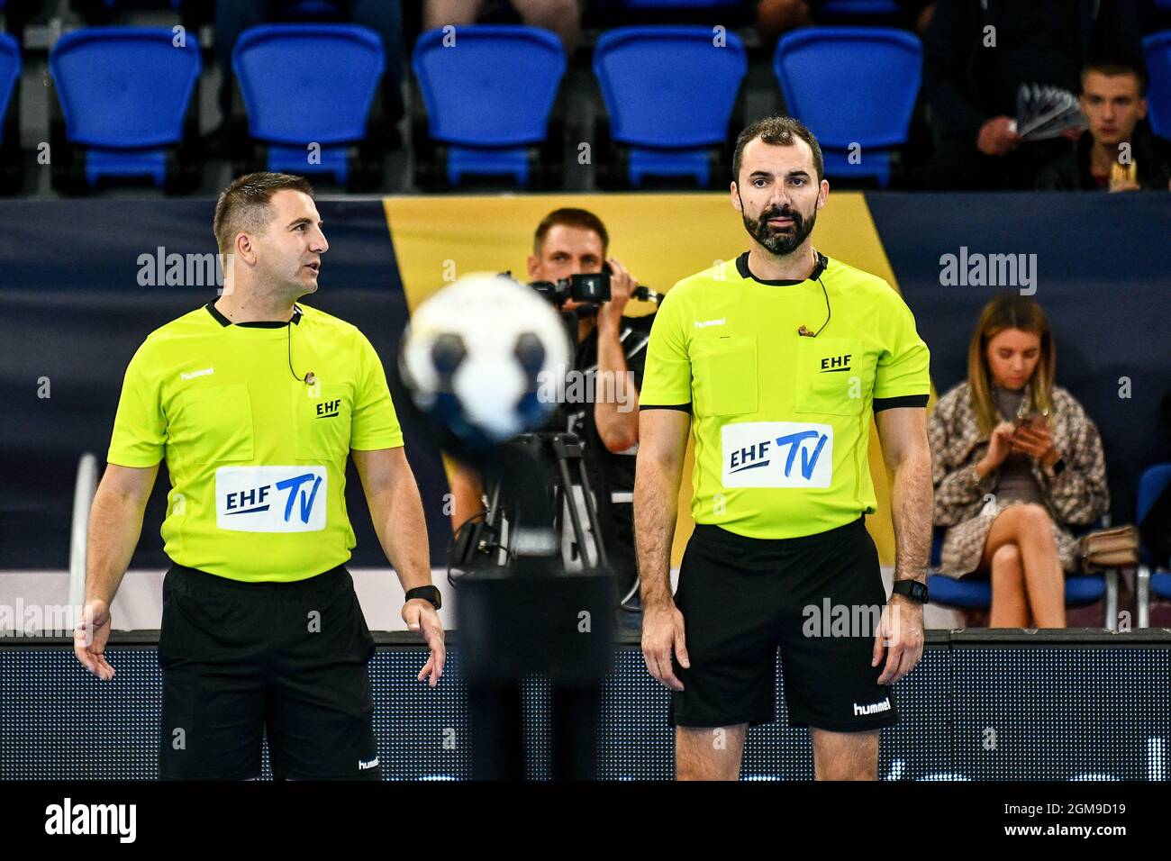 Non Exclusive: ZAPORIZHZHIA, UKRAINE - SEPTEMBER 16, 2021 - Referees ...
