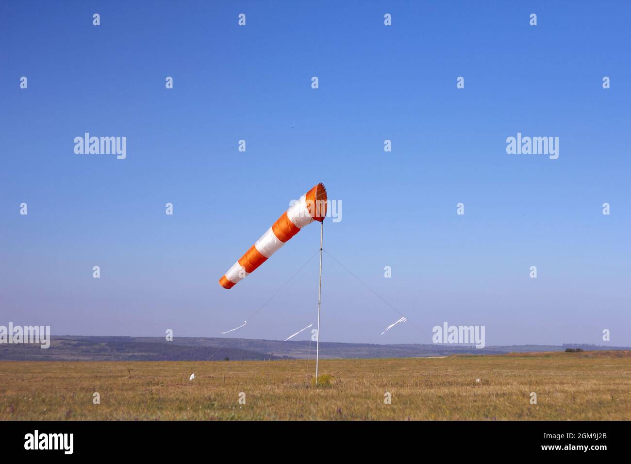 Wind direction hi-res stock photography and images - Alamy