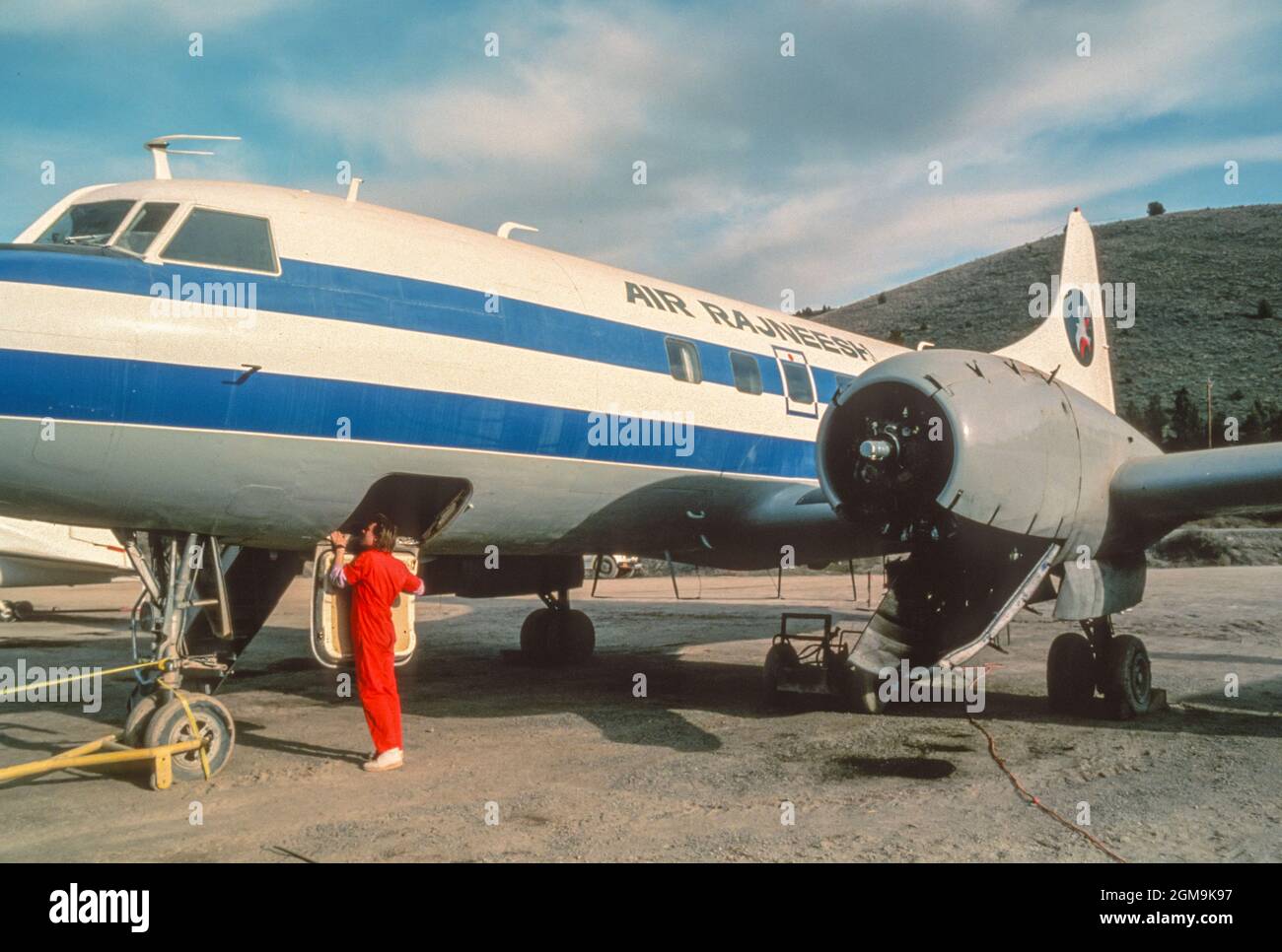 RAJNEESHPURAM, OREGON, USA - 1984: Air Rajneesh plane used by ...