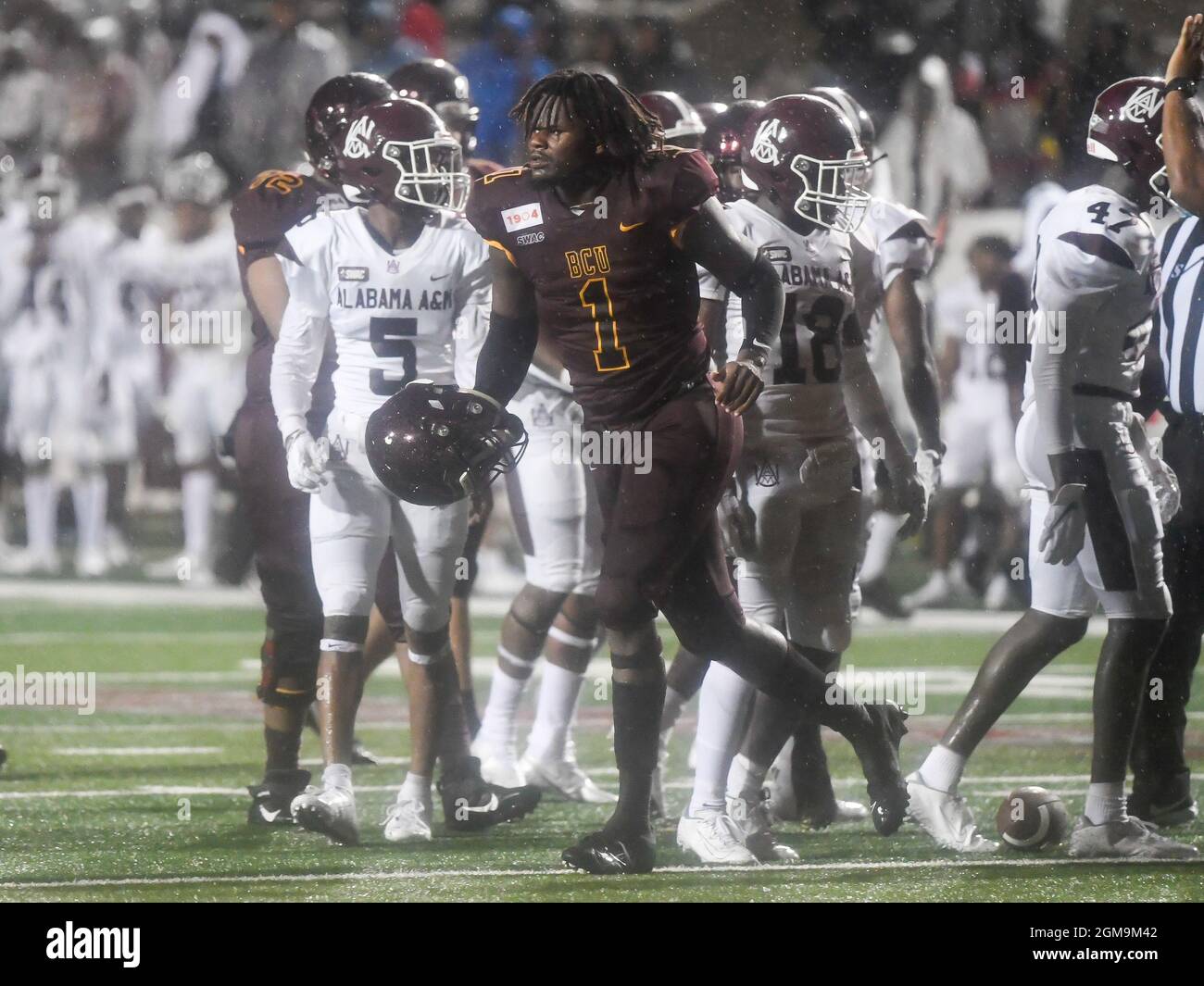 Kemari game hi-res stock photography and images - Alamy