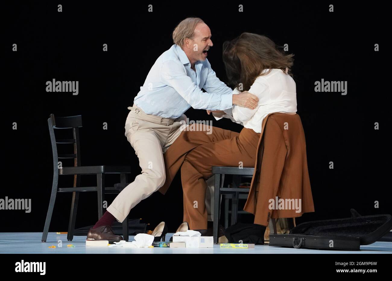 16 September 2021, Hamburg: Actress Julia Wieninger as Fiona Maye and ...