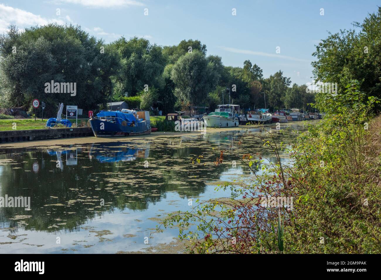 Fossdyke canal hi-res stock photography and images - Alamy