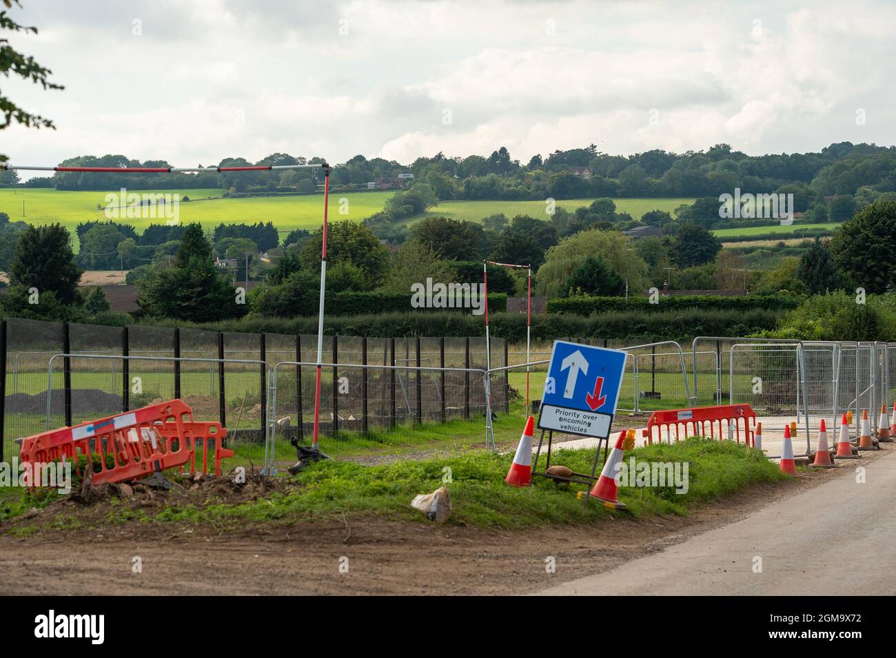 Wendover, Aylesbury, UK. 16th September, 2021. Roads are being cut ...