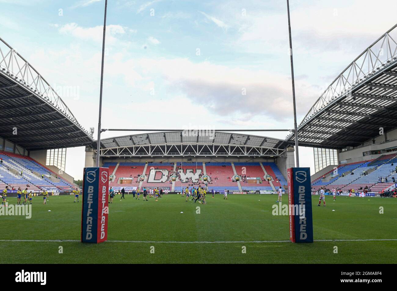 A general view of the DW stadium, the home of Wigan Warriors Stock ...