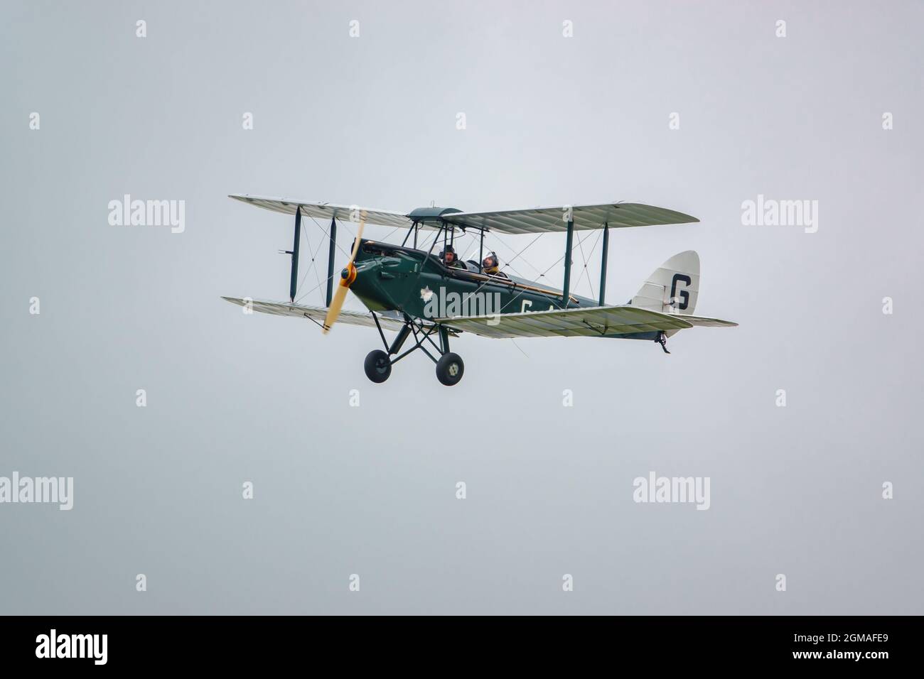 G-AAHI - a 1929 De Havilland DH-60G Gipsy Moth flying low and slow ...