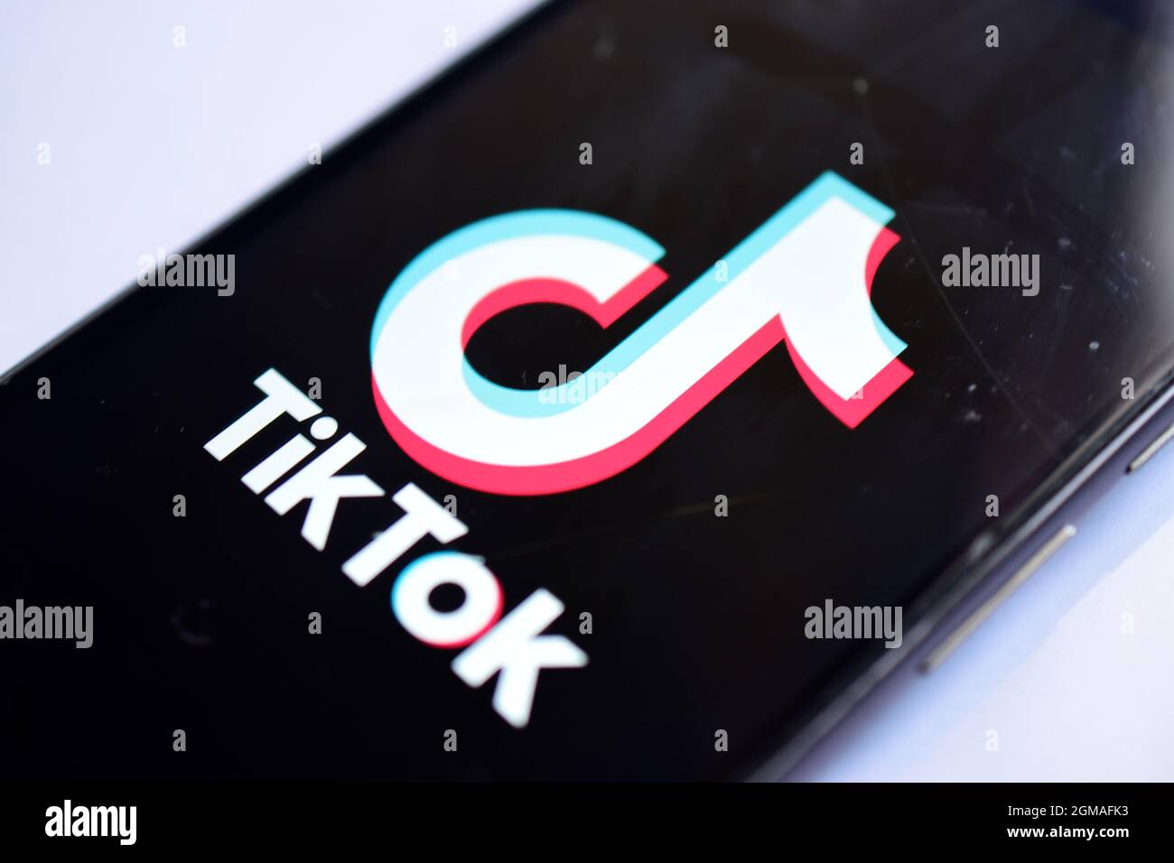 Tik tok image hi-res stock photography and images - Alamy