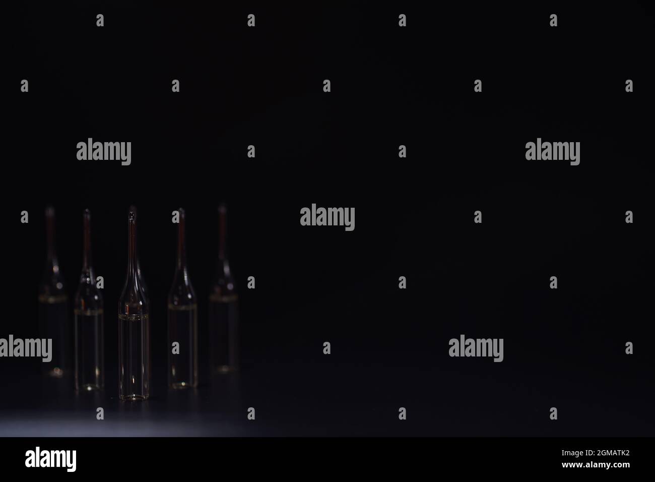 Medical drug in ampoules. Medicines for injection Stock Photo - Alamy