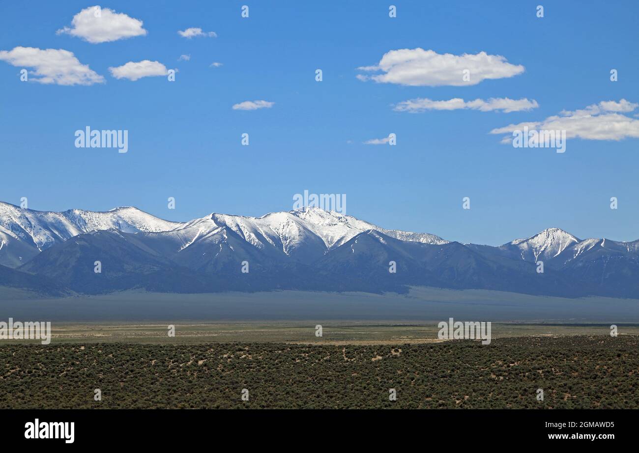 Highway 50 nevada hi-res stock photography and images - Alamy