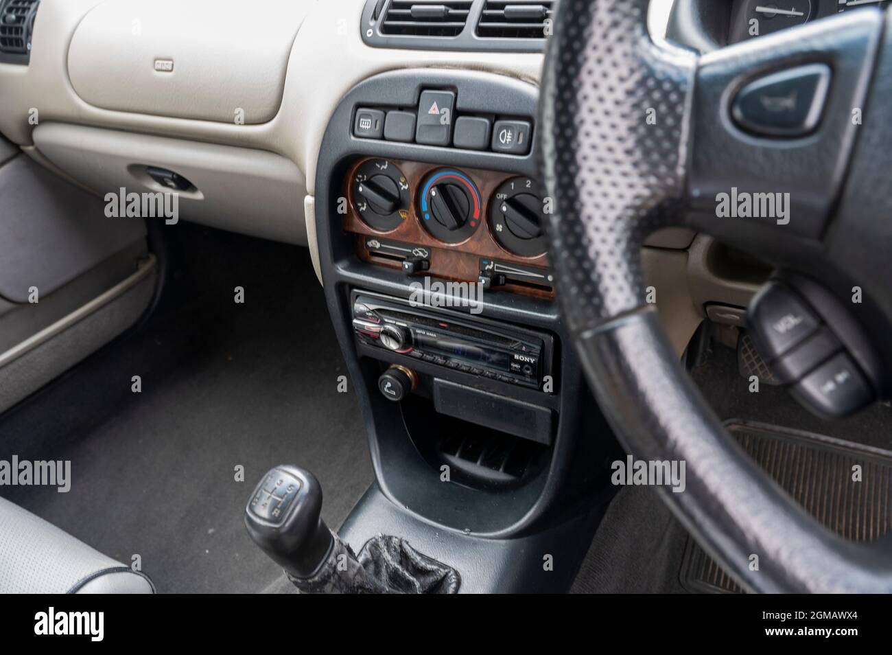 1996 Rover 216 convertible, British soft top four seat car, 1990s Rover ...