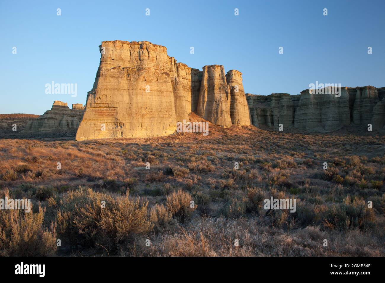Eroded Miocene lake and river deposits--Rome beds --also called the ...