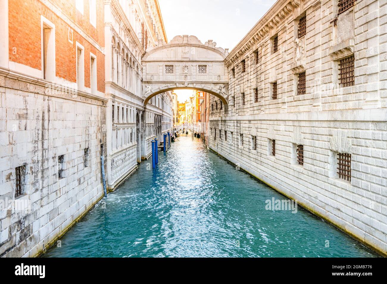 Bridge of Sighs, Italian: Ponte dei Sospiri. Small bridge made of white ...