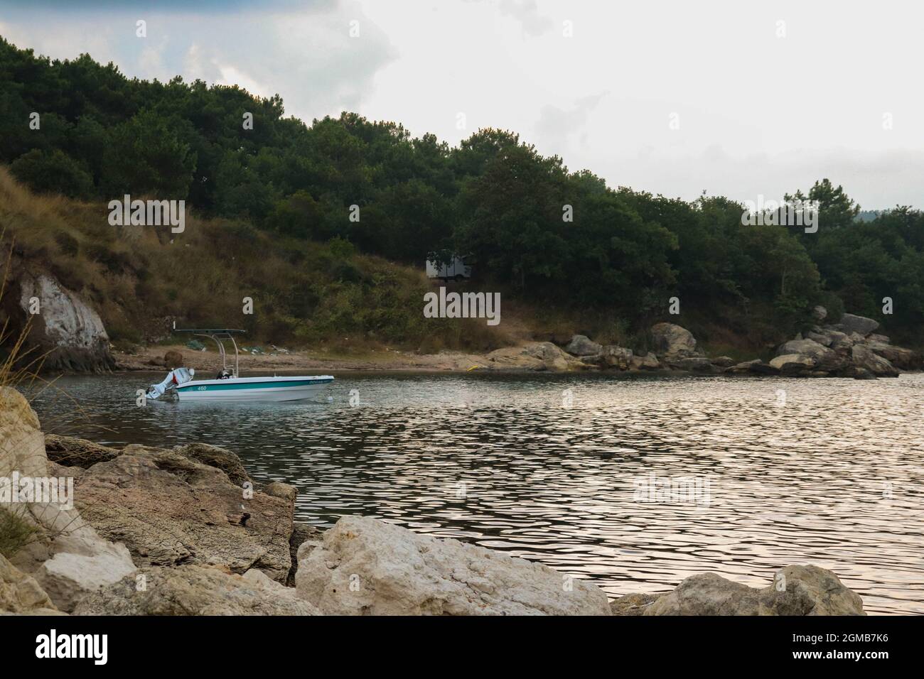 Stormy sea sailing dramatic hi-res stock photography and images - Alamy