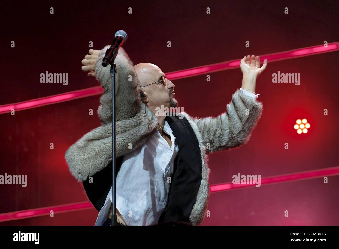 Newport, UK. 17th Sep, 2021. Singer, songwriter, dancer and actor ...