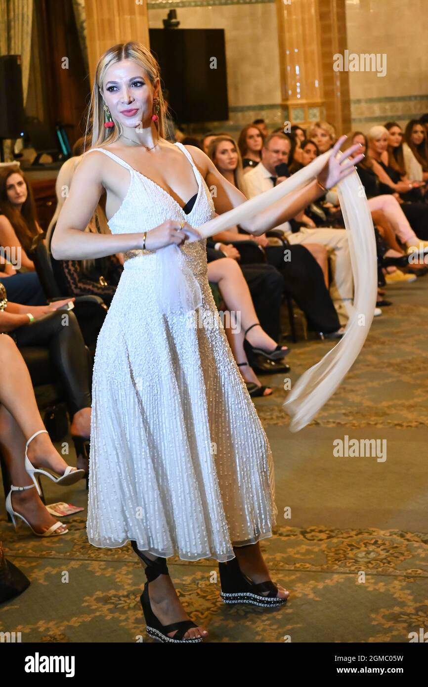 Samina mughal collection hi-res stock photography and images - Alamy