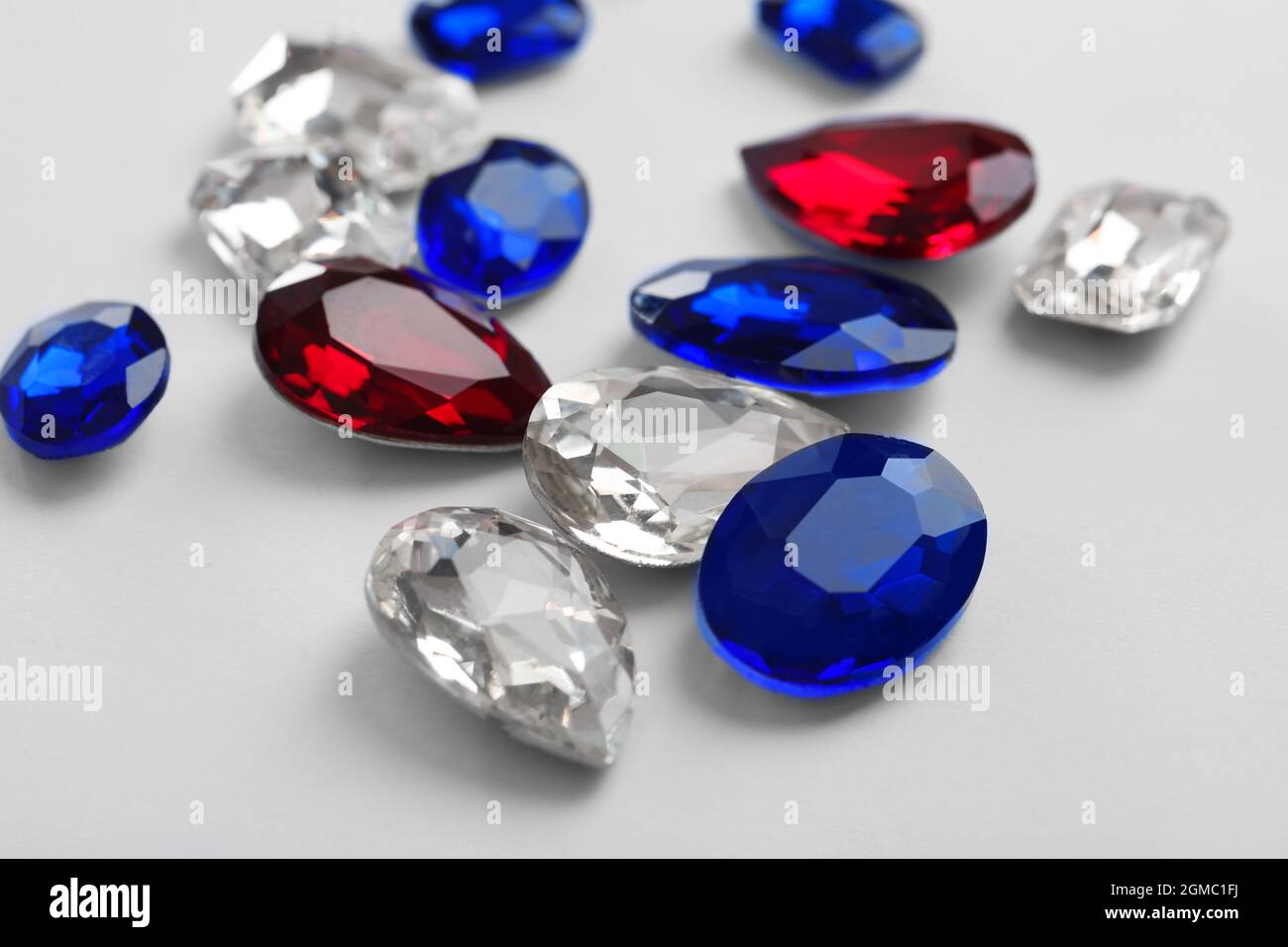 Different shape jewels isolated hi-res stock photography and images - Alamy