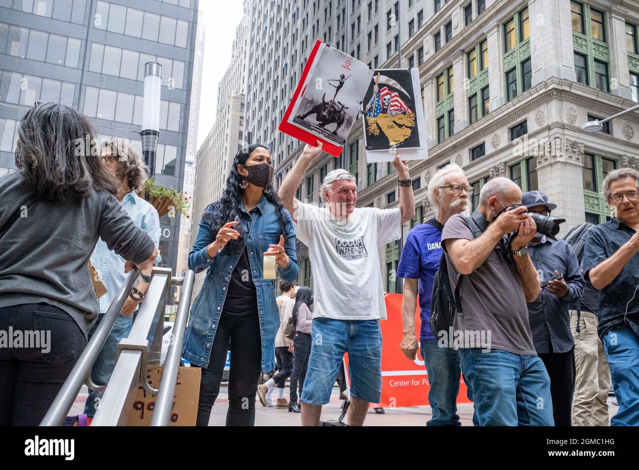 Economicinequality hi-res stock photography and images - Alamy