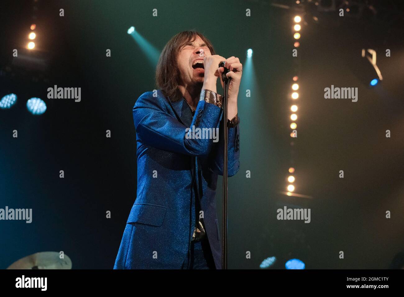 Bobby gillespie rock band primal hi-res stock photography and images ...