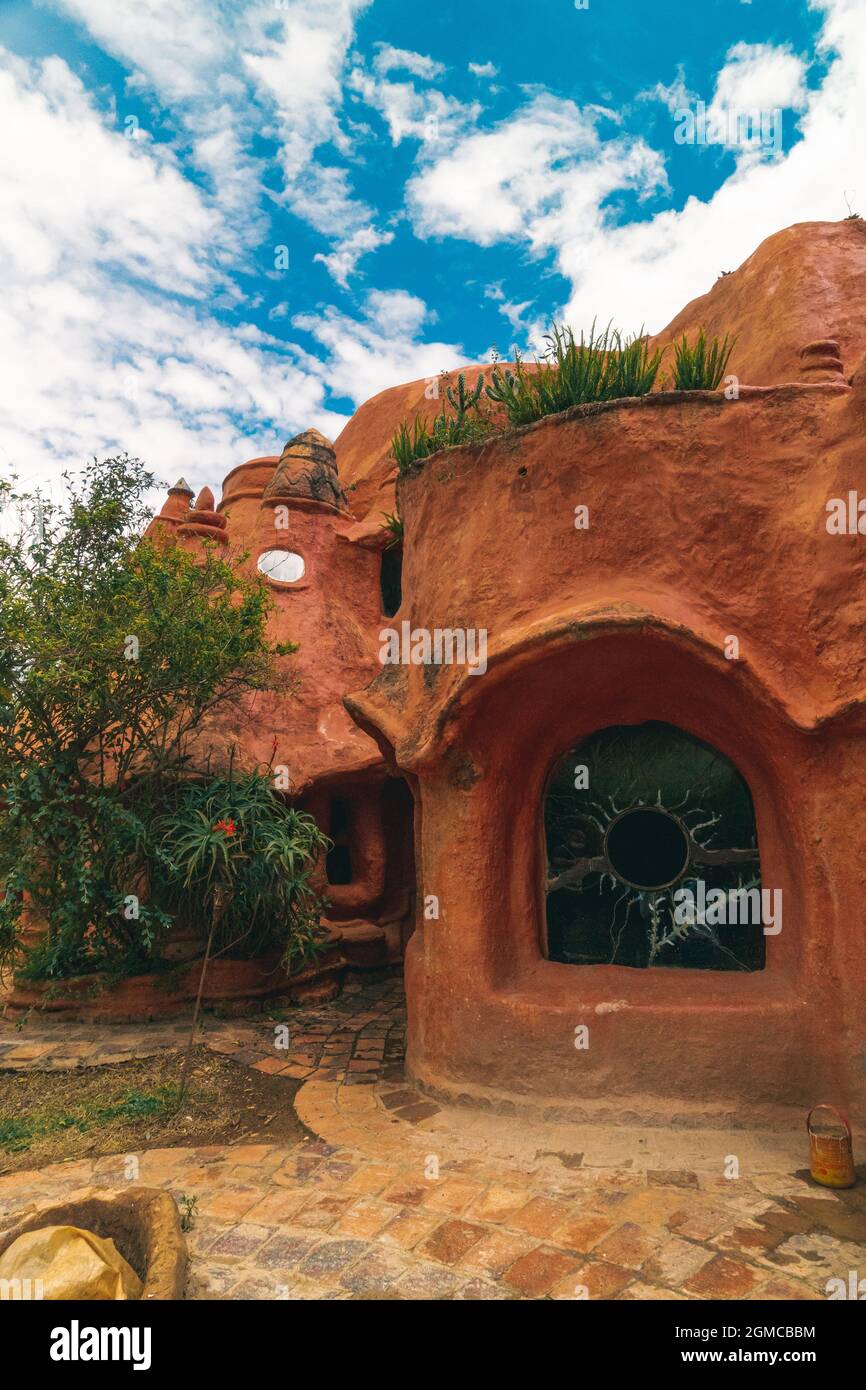 Terracotta house hi-res stock photography and images - Alamy
