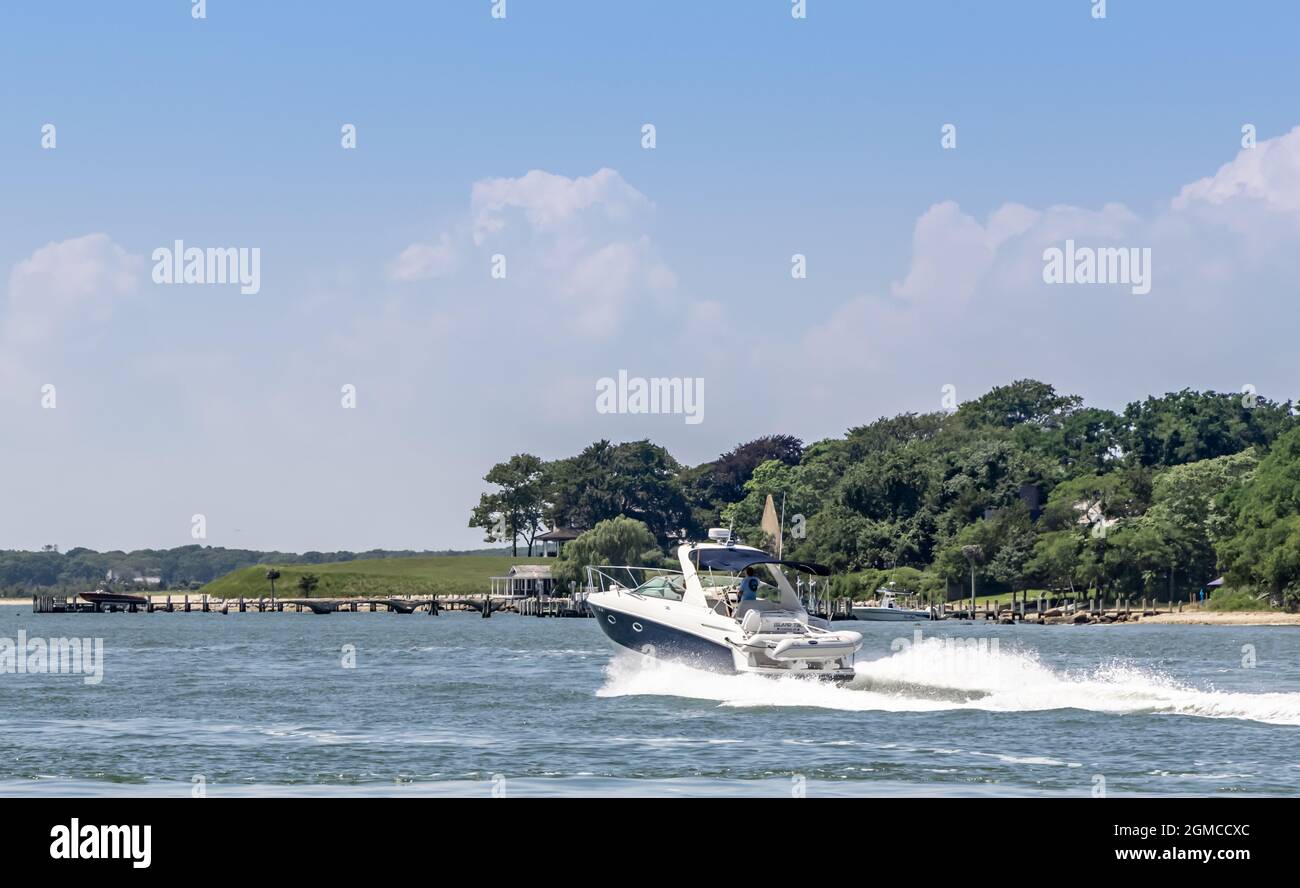 Power island hi-res stock photography and images - Alamy