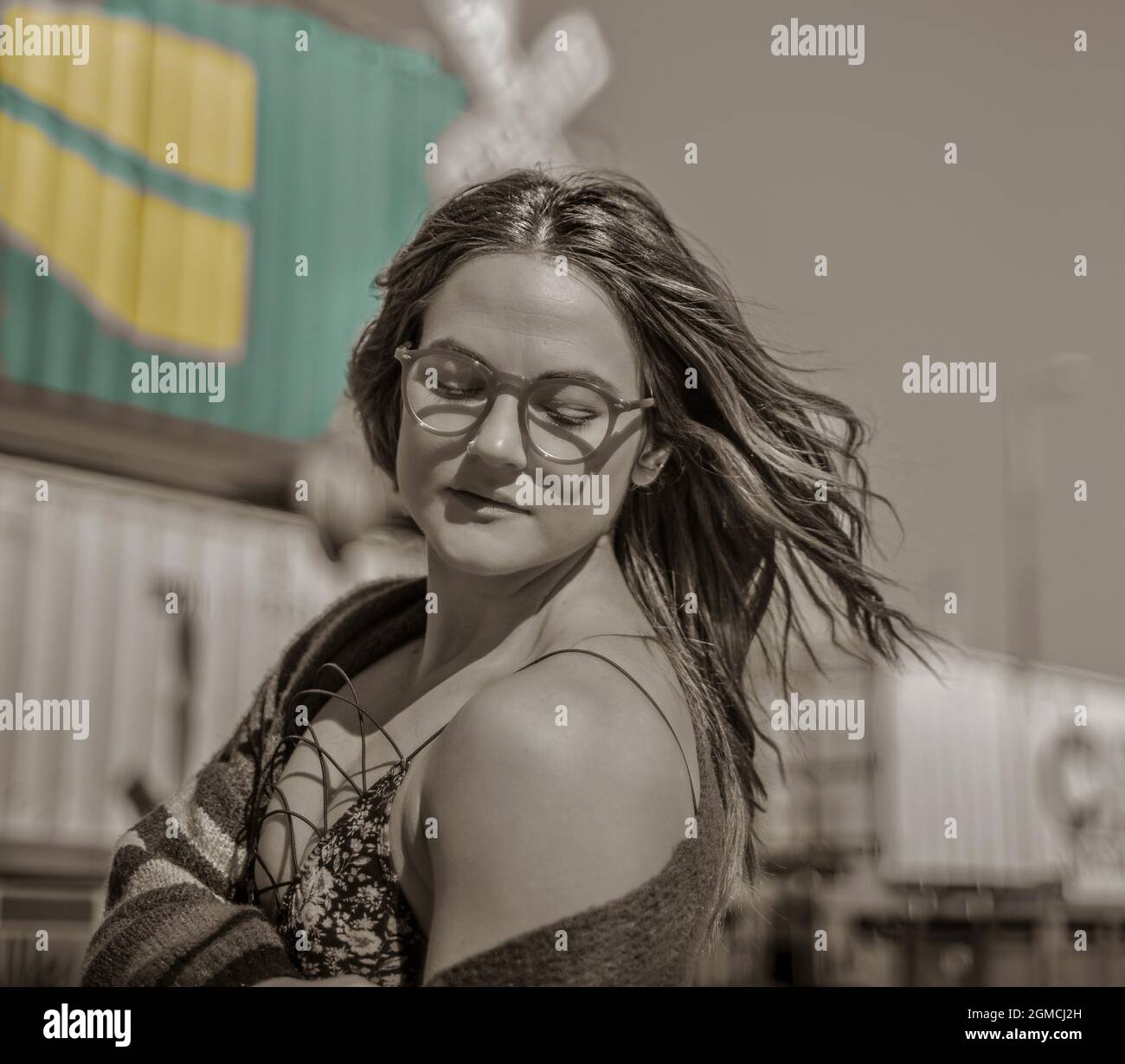 Natural beauty female model hi-res stock photography and images - Alamy