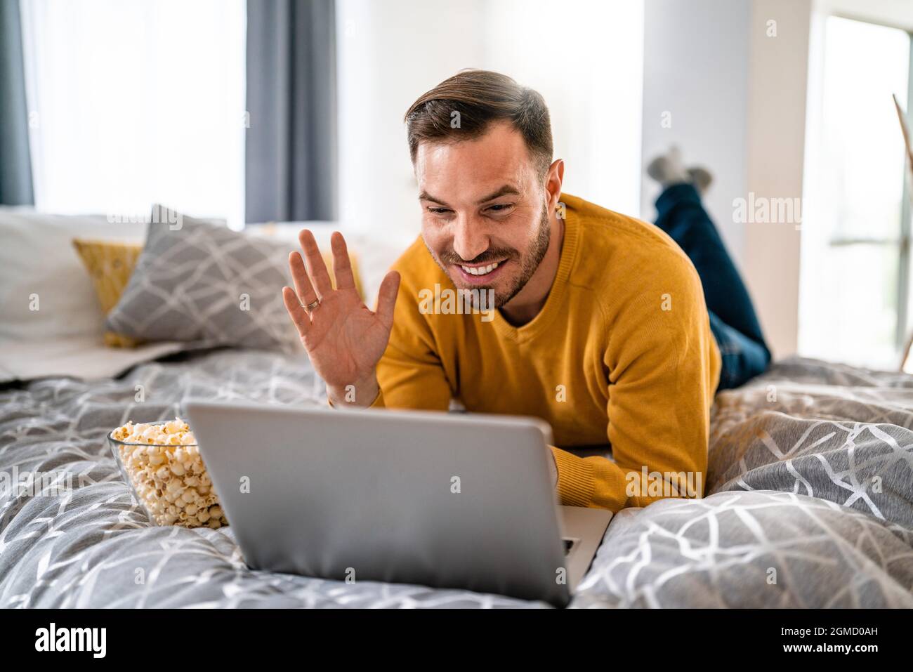 Videocall on computer hi-res stock photography and images - Alamy