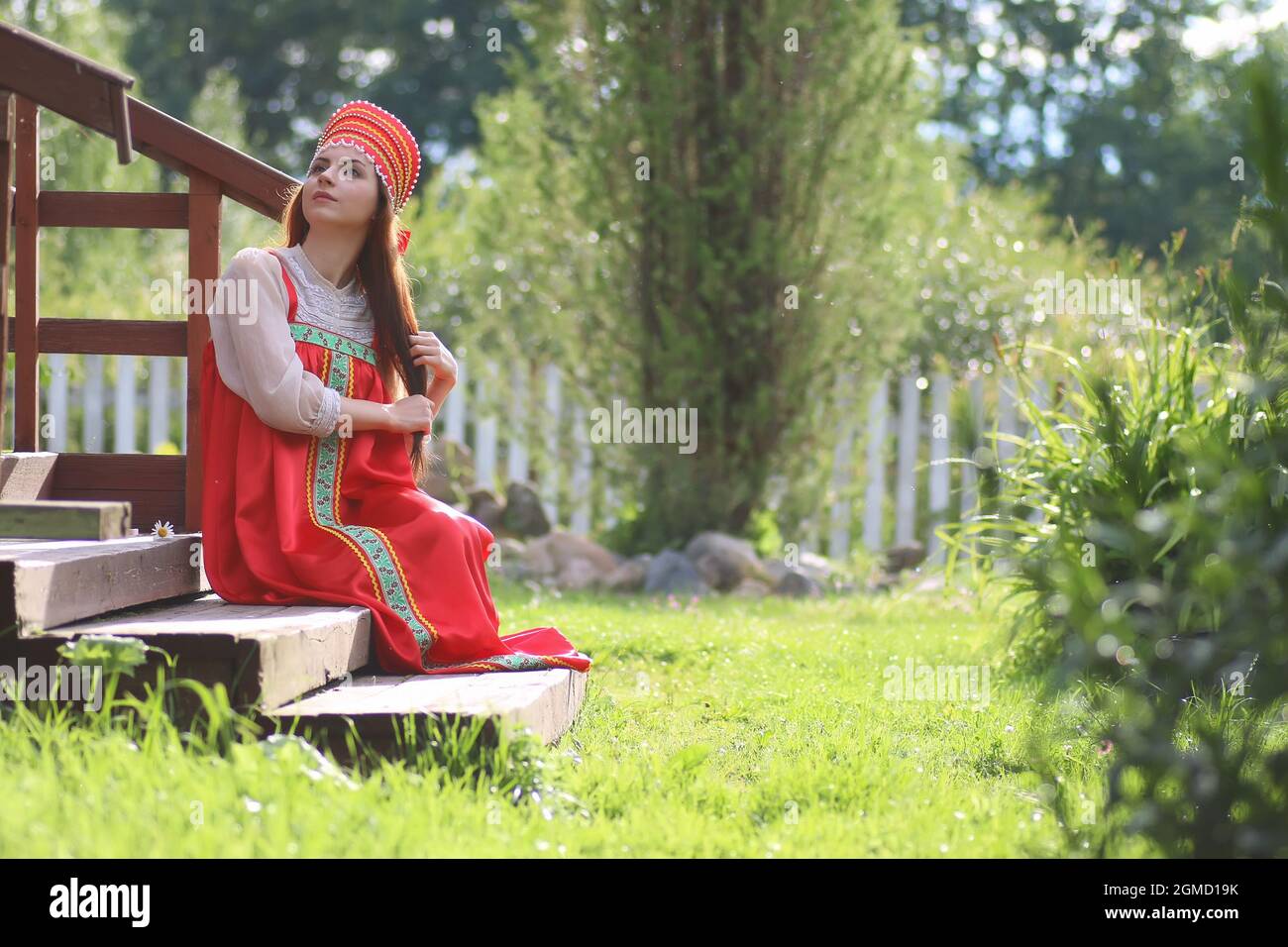 Slav woman in dress traditional Stock Photo - Alamy