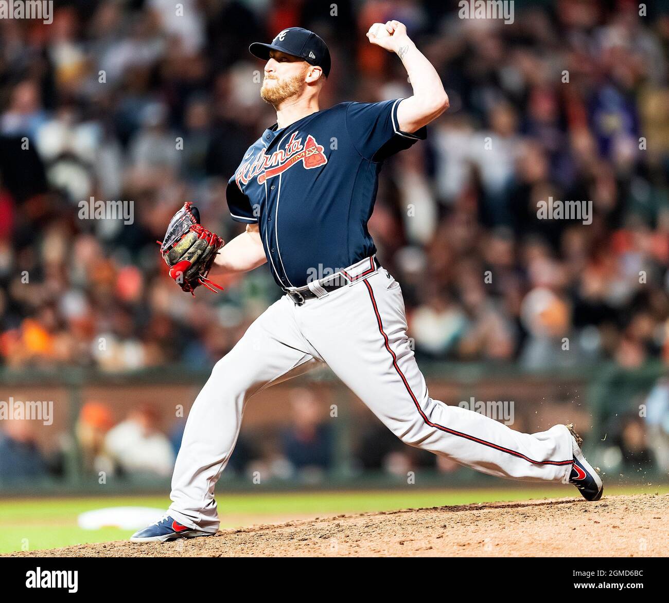 Closing pitcher hi-res stock photography and images - Alamy