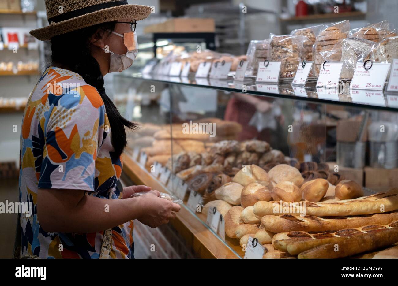 Buying bread in hi-res stock photography and images - Alamy
