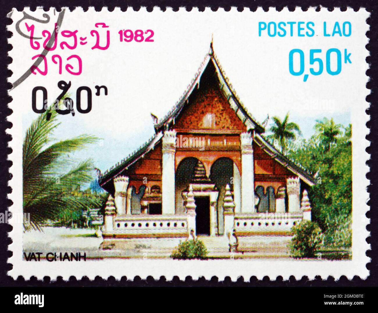 LAOS - CIRCA 1982: a stamp printed in Laos shows Chanh, Pagoda, circa ...