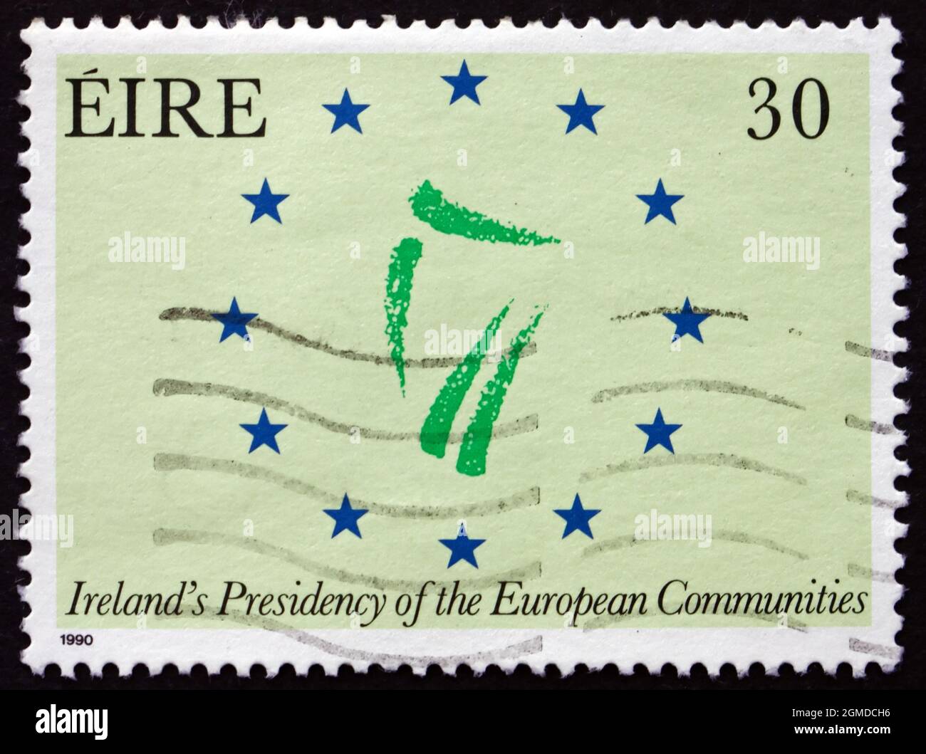 IRELAND - CIRCA 1990: A stamp printed in Ireland dedicated to Ireland's ...