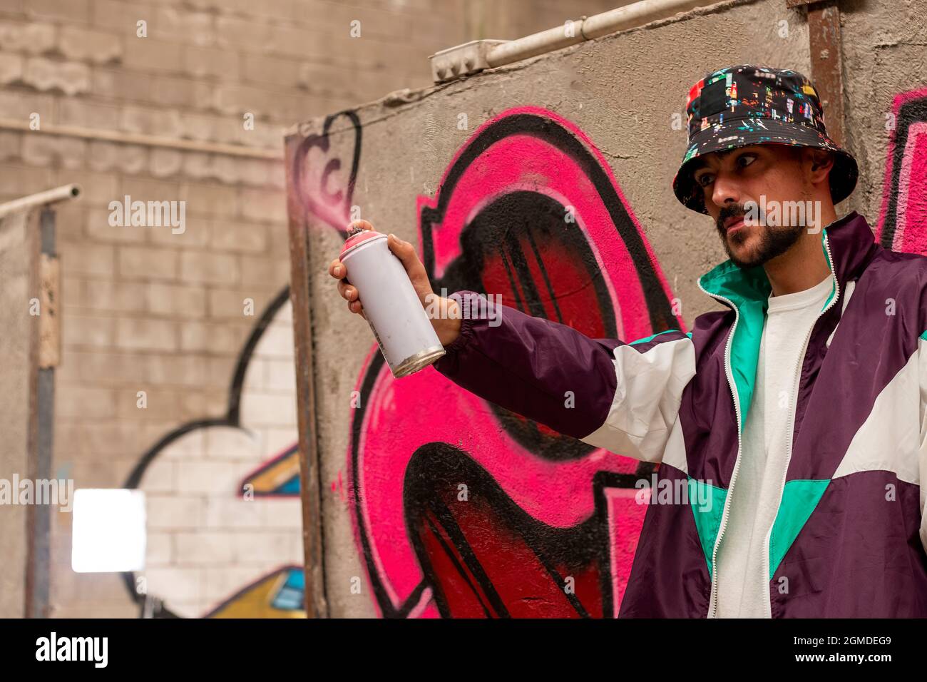 Body spray paint and art hi-res stock photography and images - Alamy