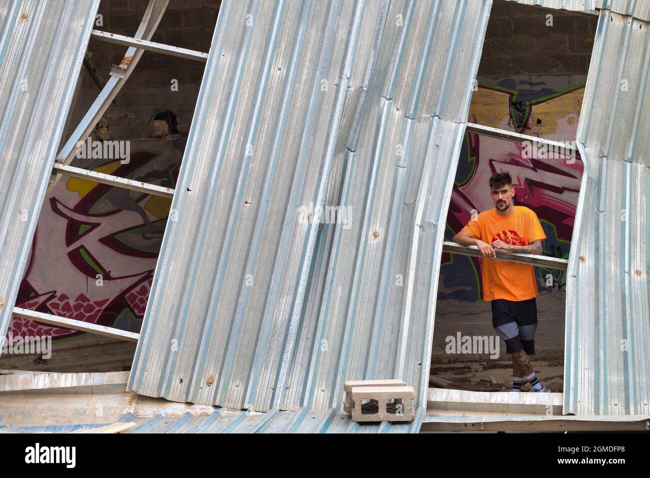 Metal structures orange color hi-res stock photography and images - Alamy