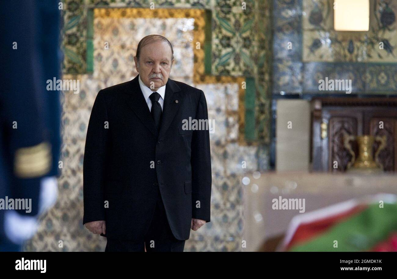 El alia cemetery hi-res stock photography and images - Alamy