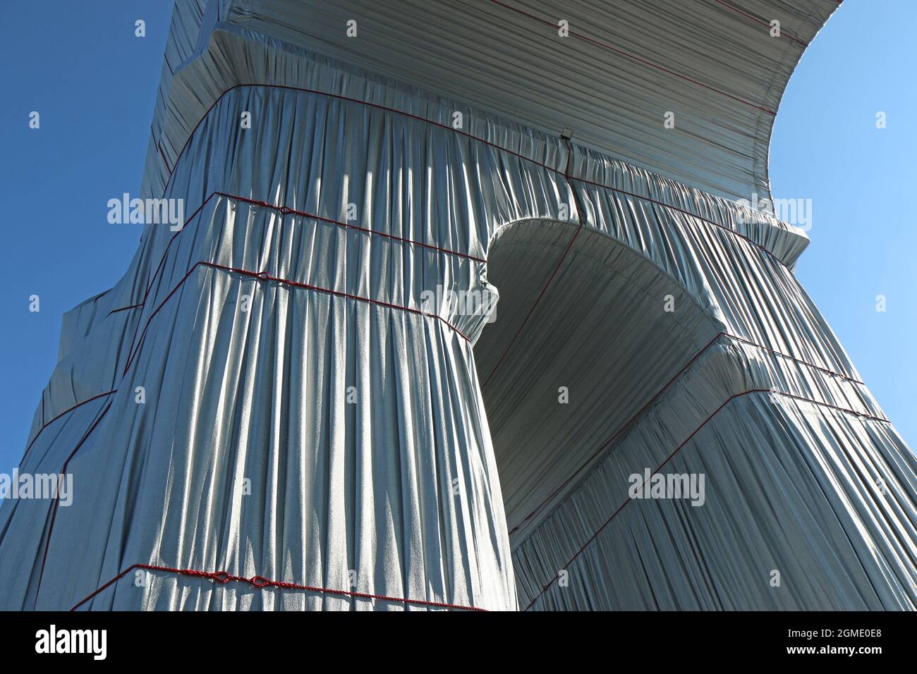Unveiling Sheet High Resolution Stock Photography and Images - Alamy