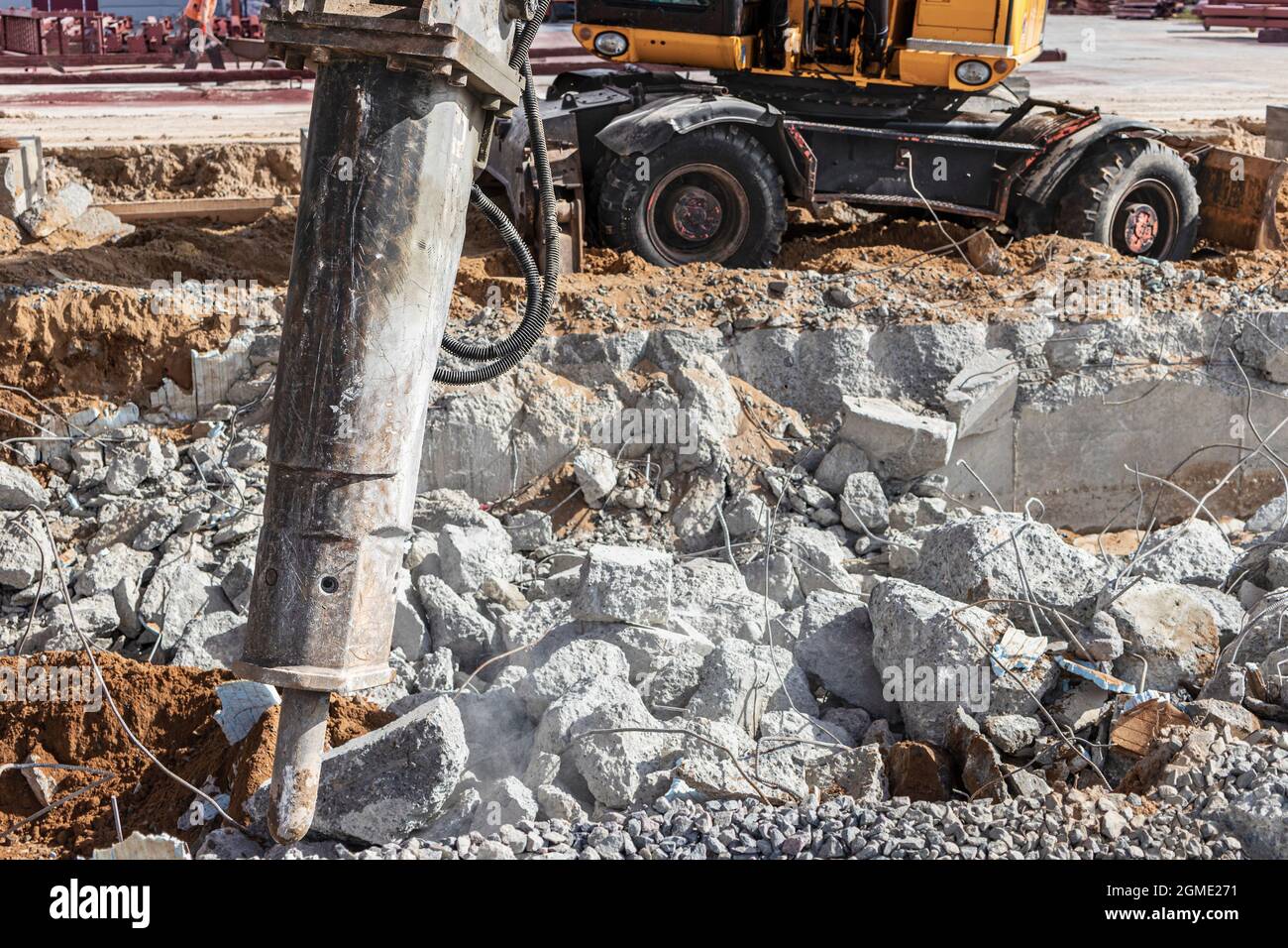Concrete demolition hammer High Resolution Stock Photography and Images ...