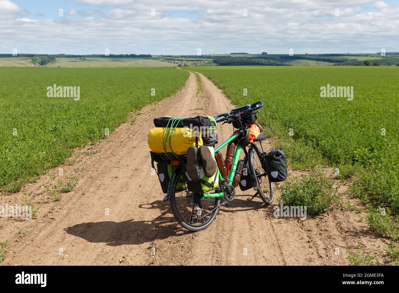 Cycling expedition hi-res stock photography and images - Alamy