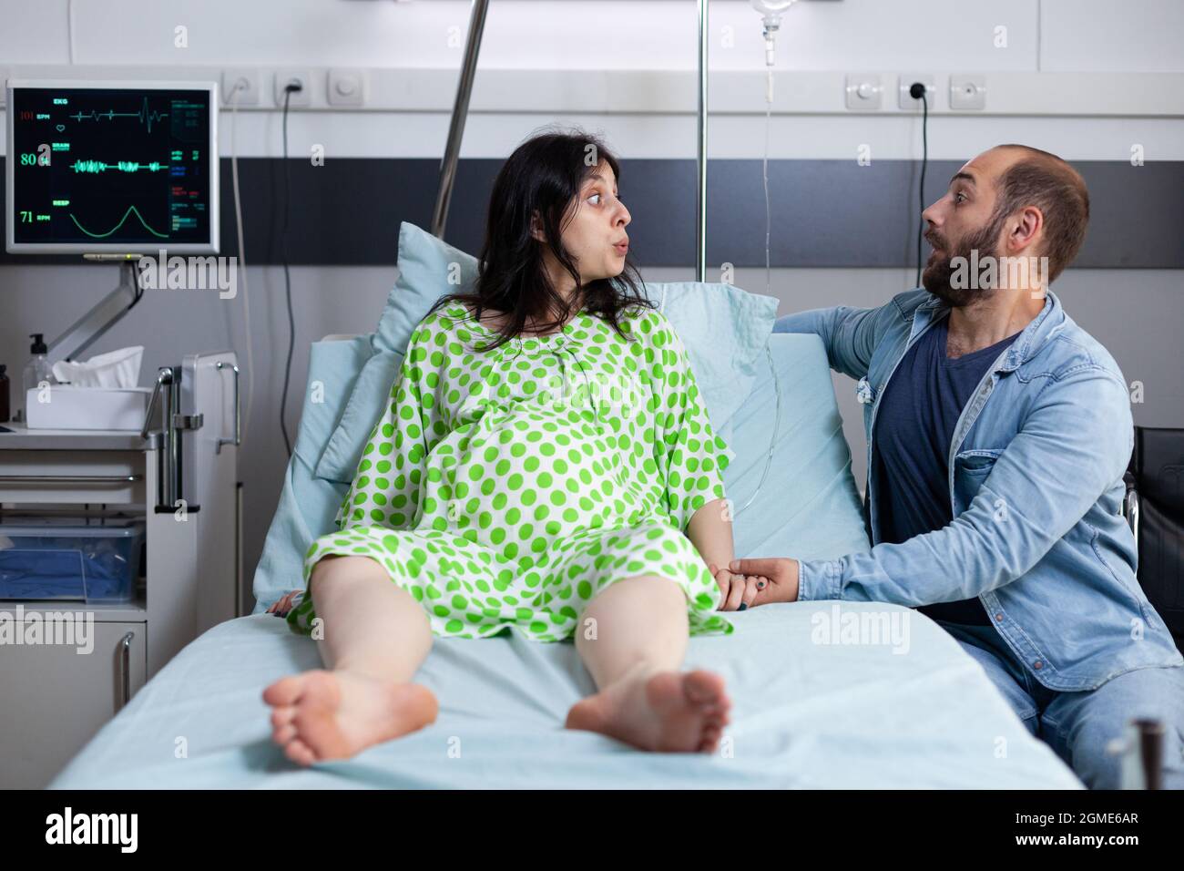 Pregnancy contractions hospital hi-res stock photography and images - Alamy