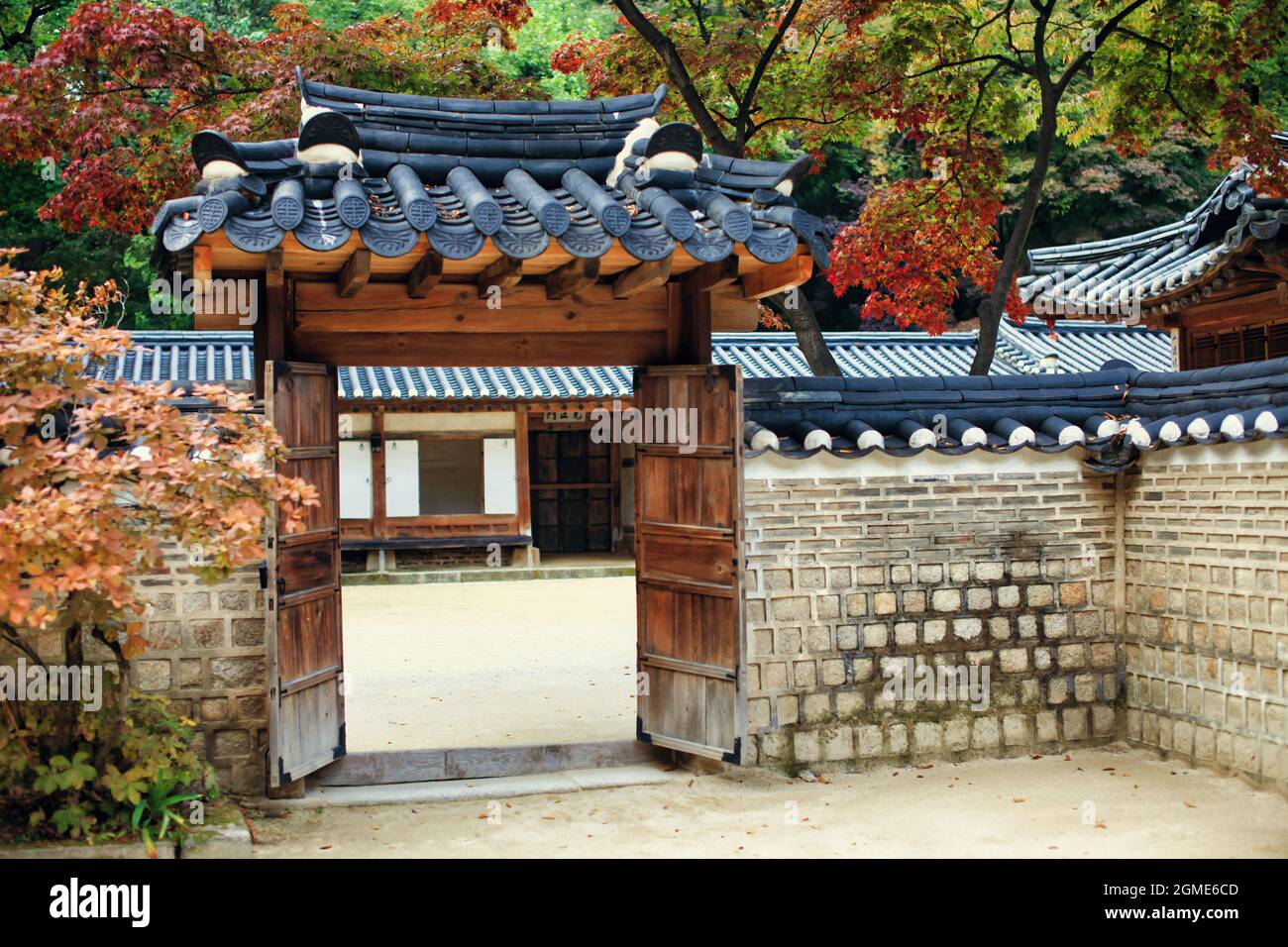 Traditional Korean Buildings in the Changdeokgung Royal Palace, Seoul ...