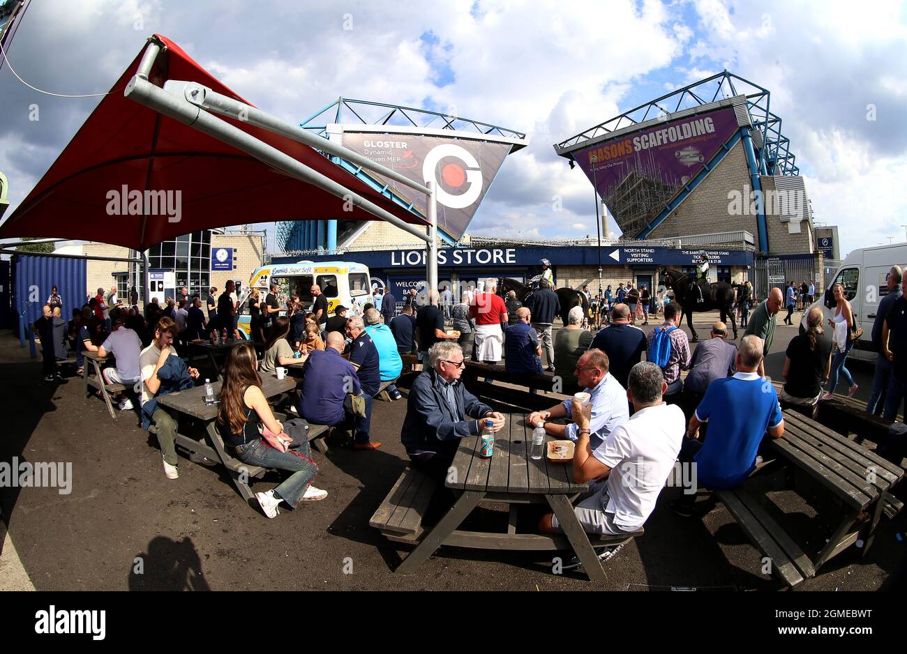Millwall fans outside stadium hi-res stock photography and images - Alamy