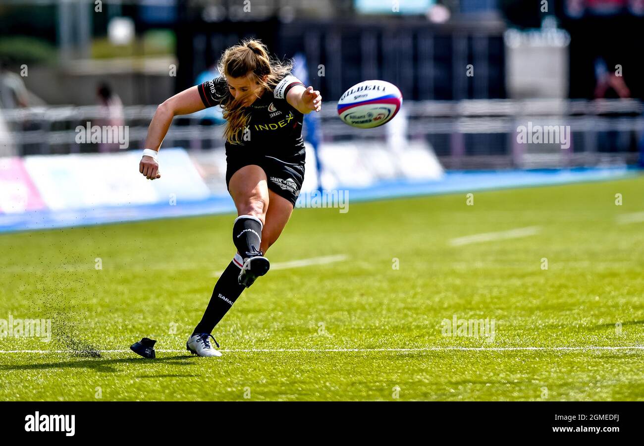 Zoe harrison rugby player hi-res stock photography and images - Alamy