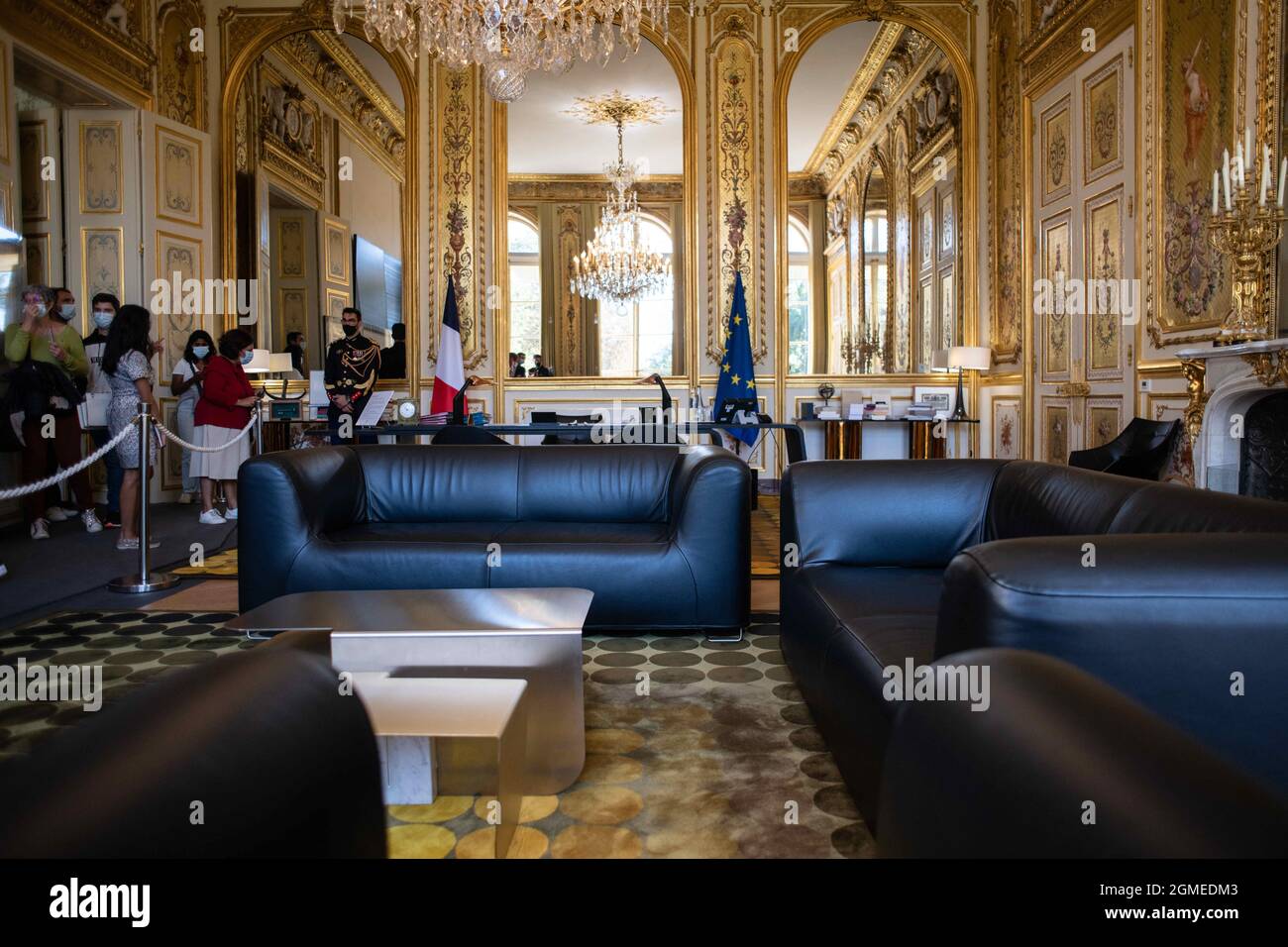 Salon dore hi-res stock photography and images - Alamy