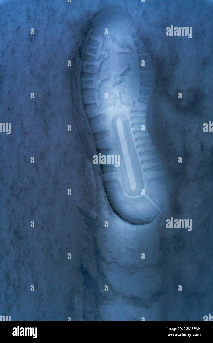 Profile footprint hi-res stock photography and images - Alamy