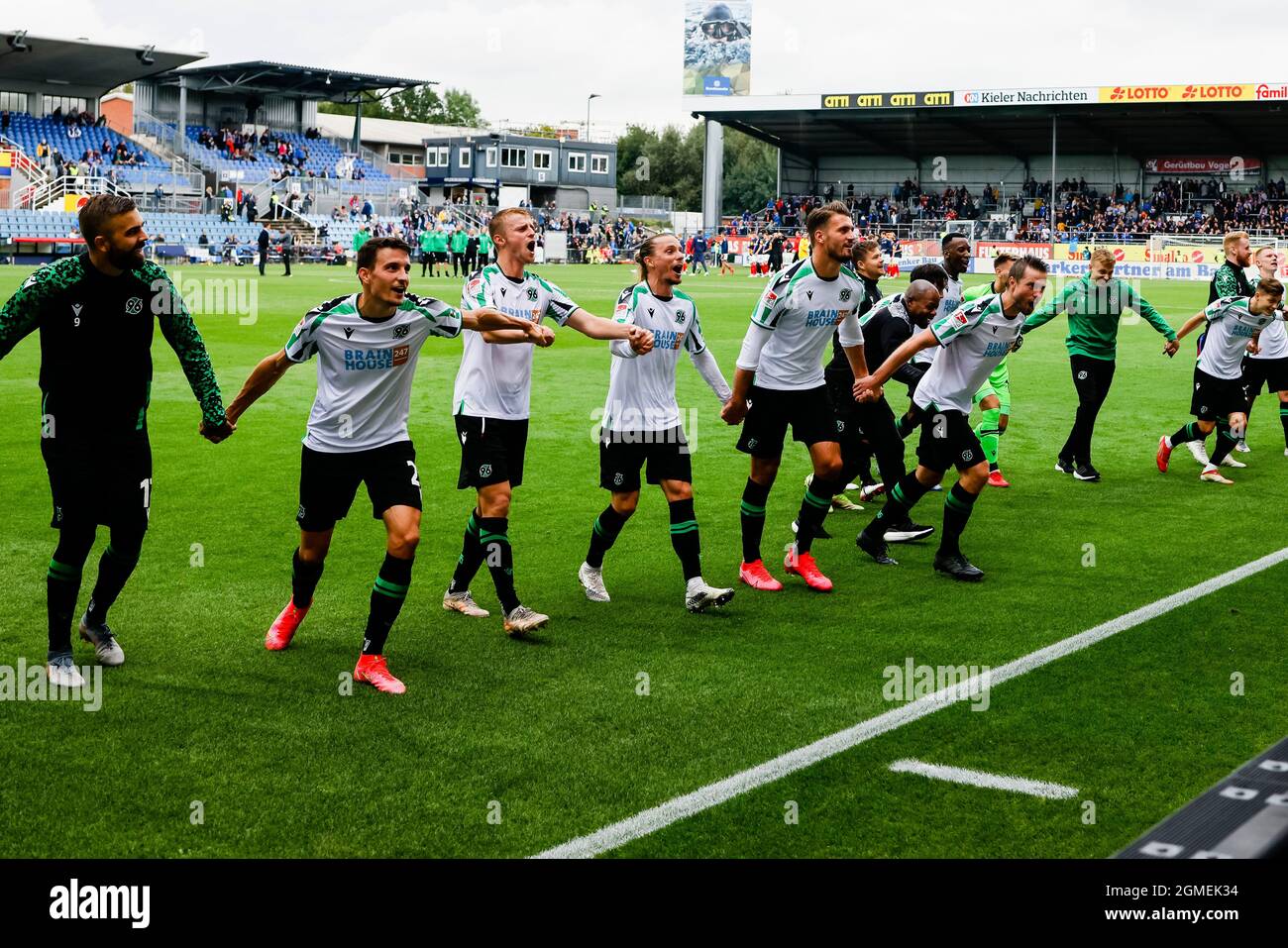 Kiel, Germany. 18th Sep, 2021. Football: 2nd Bundesliga, Holstein Kiel ...