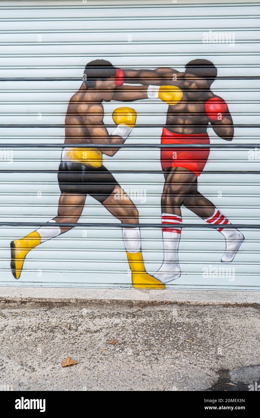 Mural of boxers fighting Stock Photo - Alamy