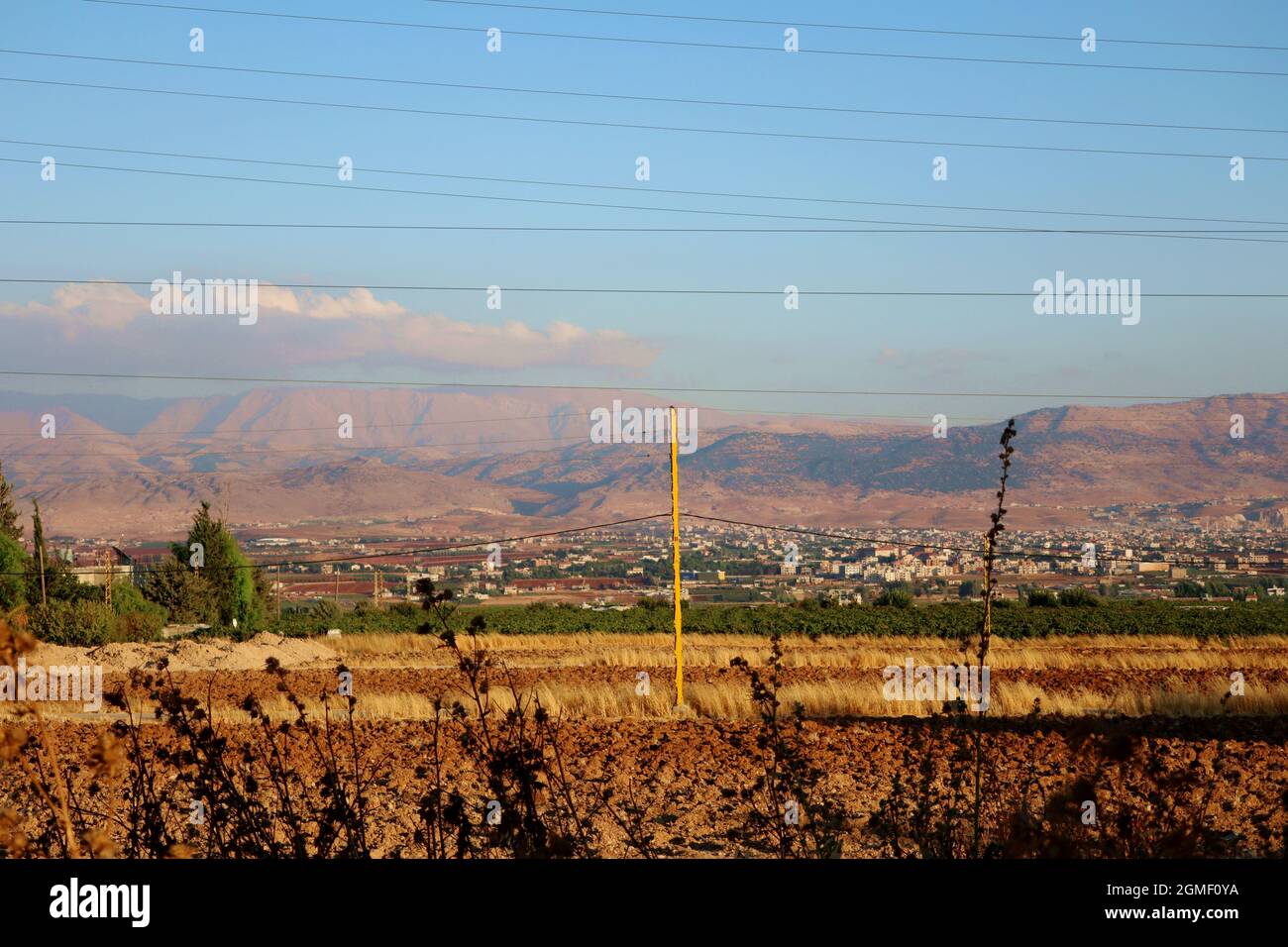 Lebanon syria border bekaa hi-res stock photography and images - Alamy