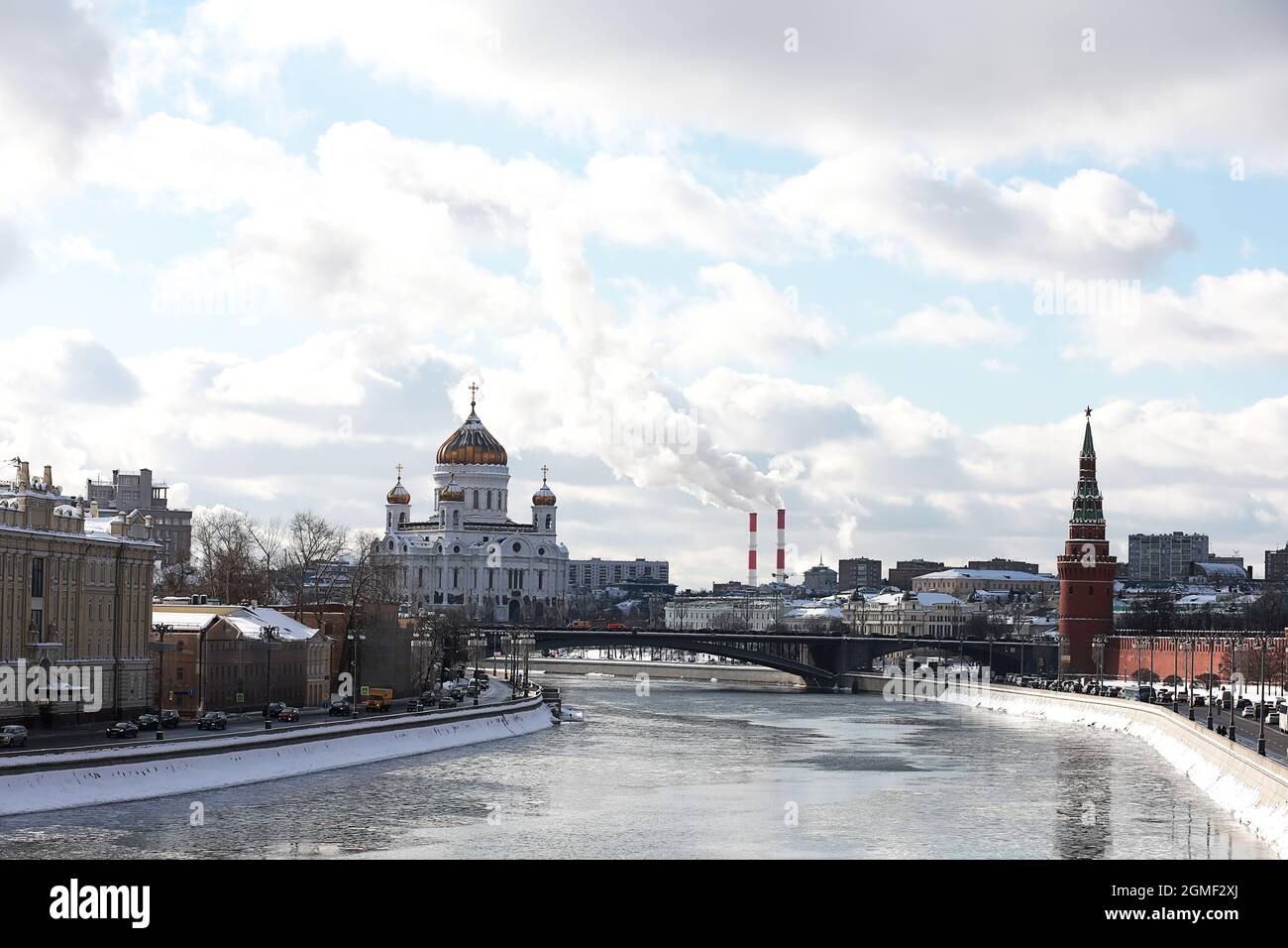 Winter snow landscape in the Russian capital Moscow Stock Photo - Alamy