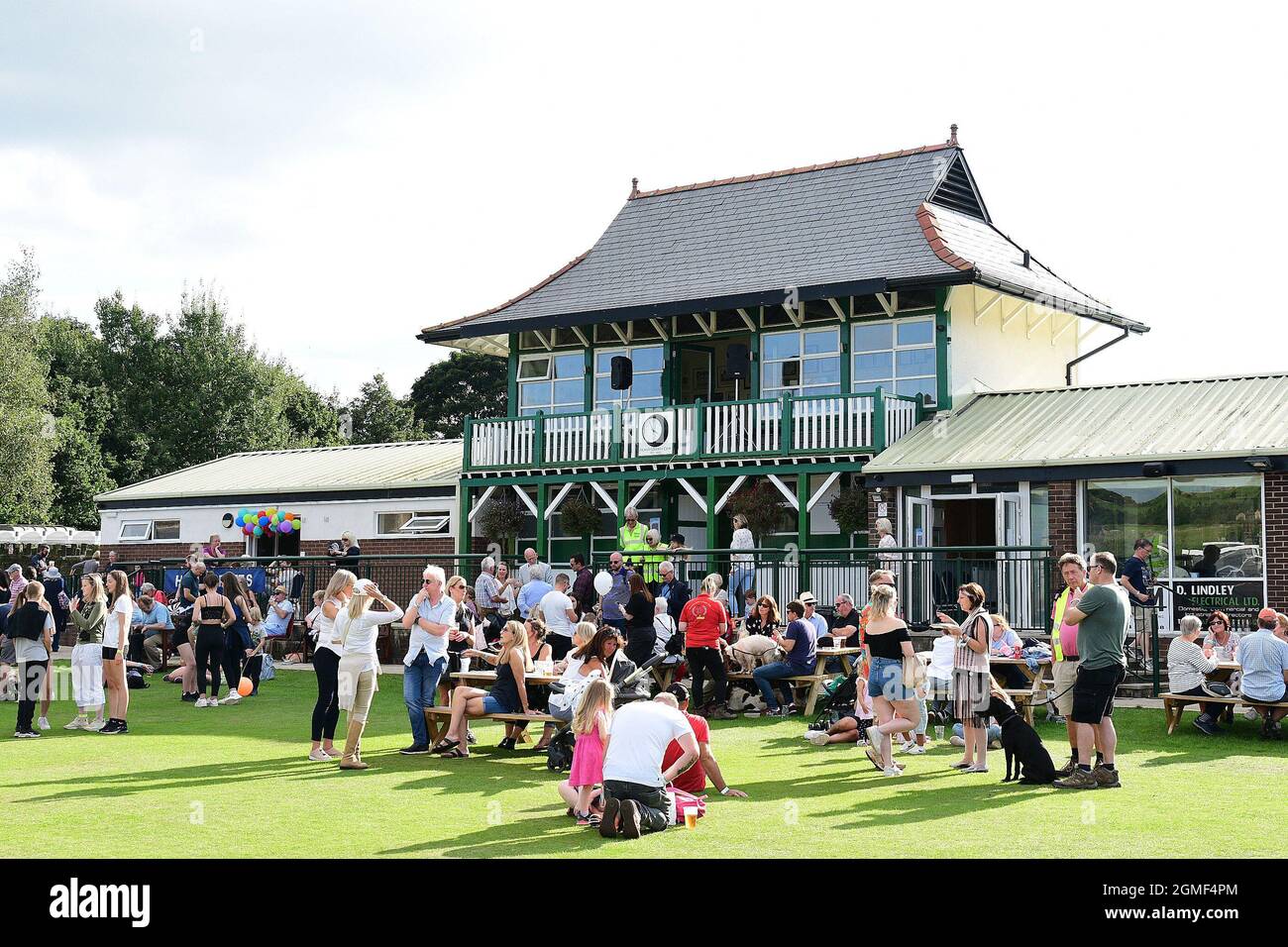 Honley, Holmfirth, Yorkshire, UK. 18 September. The Honley Show ...