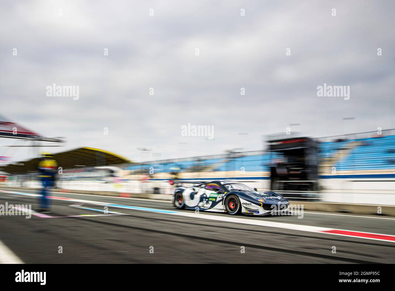 Assen: DTM TT Circuit Assen 2021, (Photo by Hoch Zwei) 23 Alex Albon ...