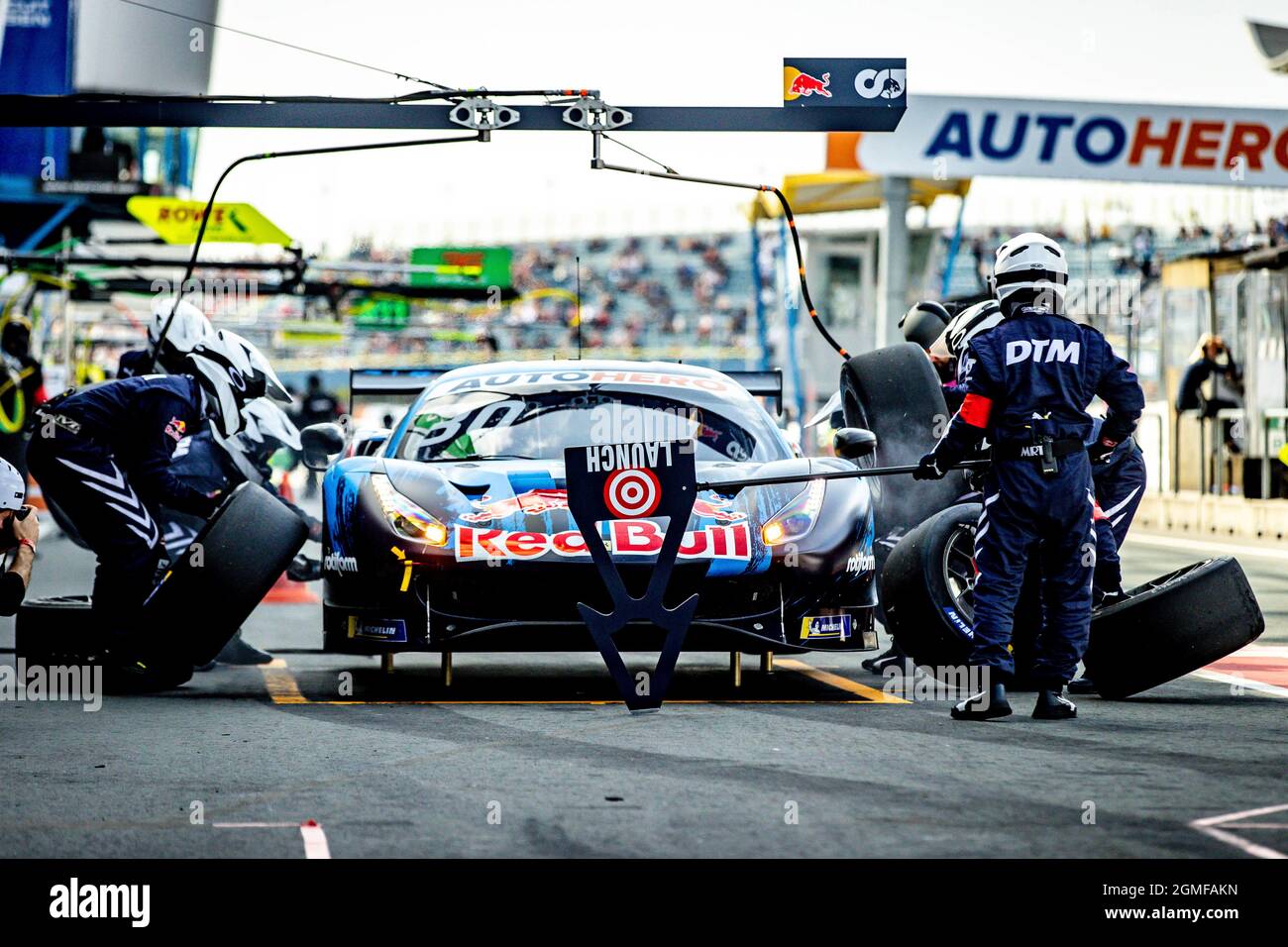 Assen: DTM TT Circuit Assen 2021, (Photo by Hoch Zwei) 30 Liam Lawson ...